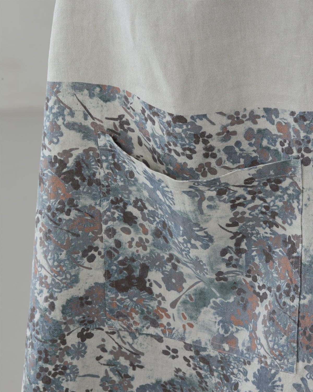 Field Apron — Alfresco Inexterior Living