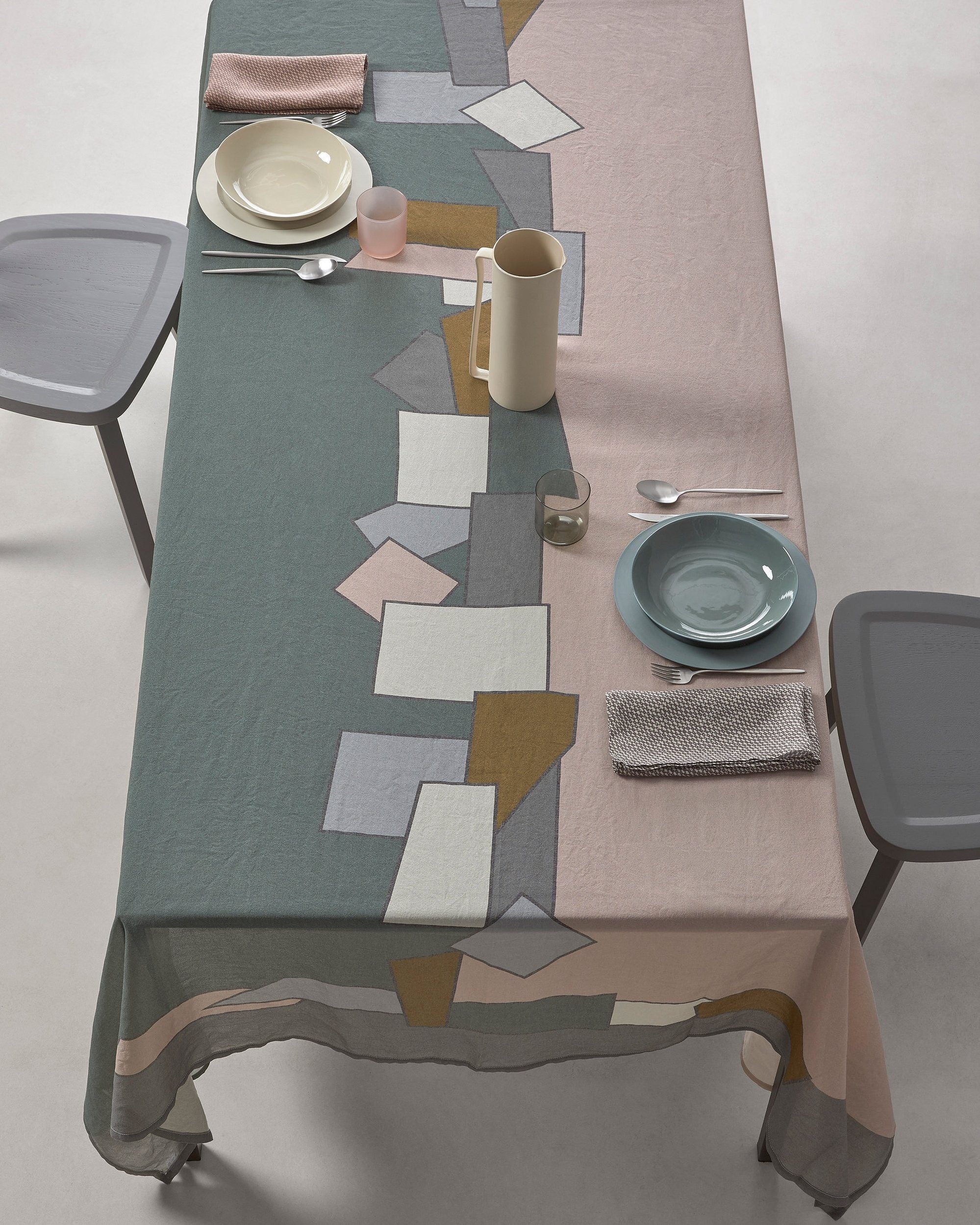 Haus Tablecloth — Alfresco Inexterior Living
